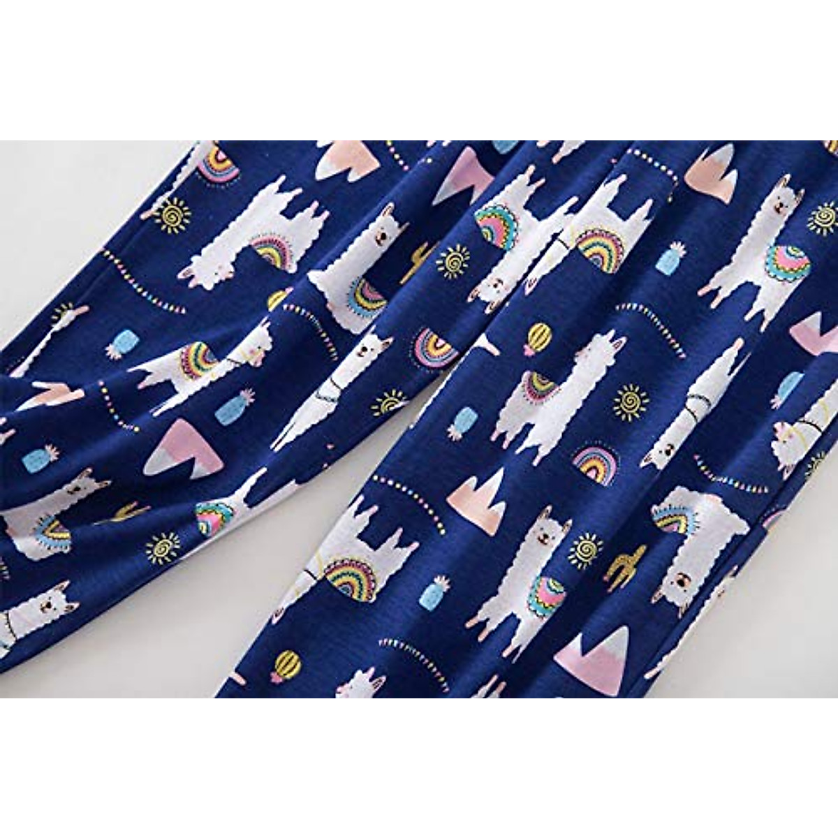 HOWINCO Pajamas for Women Cute Print Tops with Capri Pants Two Piece PJ Sets Plus Size Soft Sleepwear