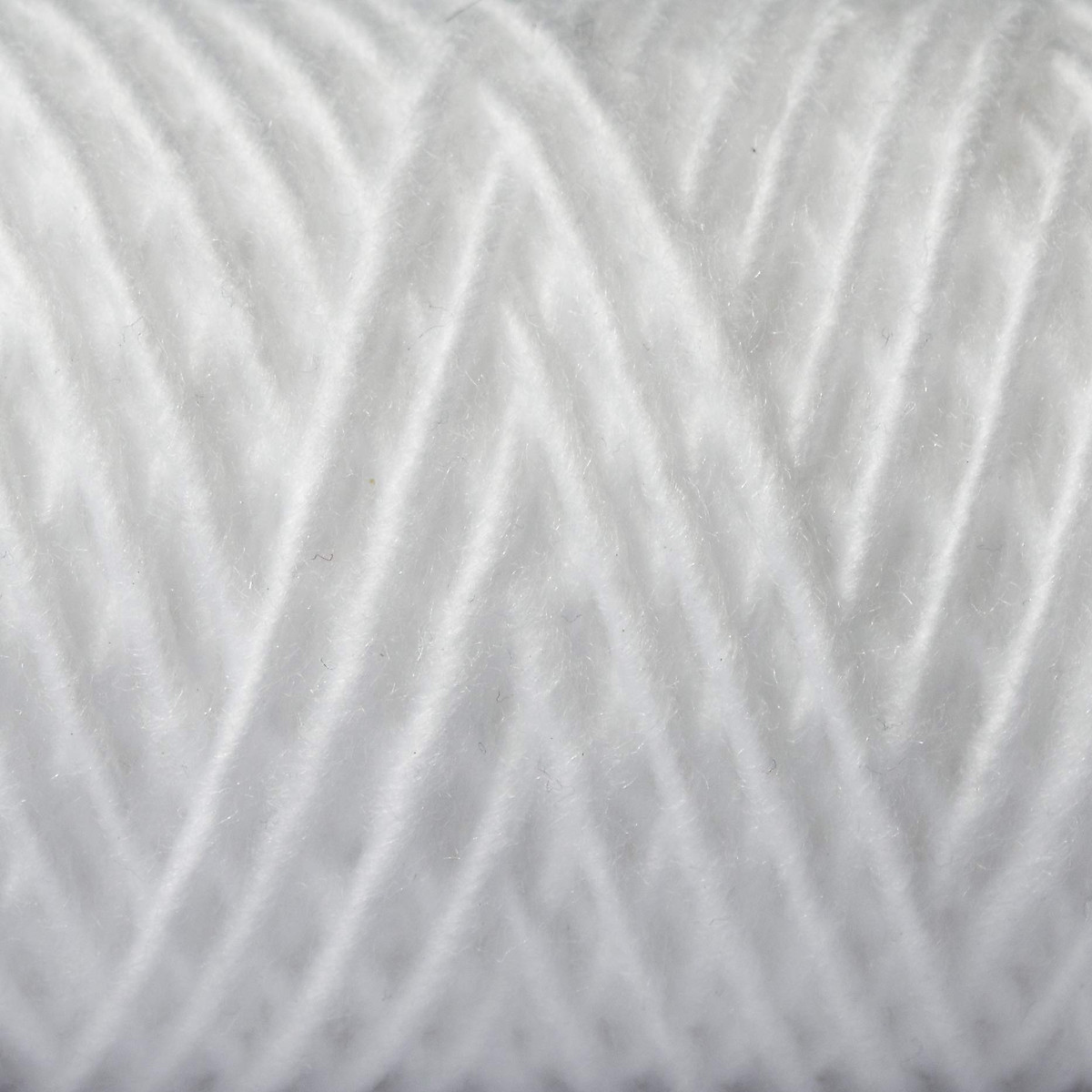 Sediment String Wound Water Filter Cartridge Standard 2.5x10" 20 Micron 25 Pack