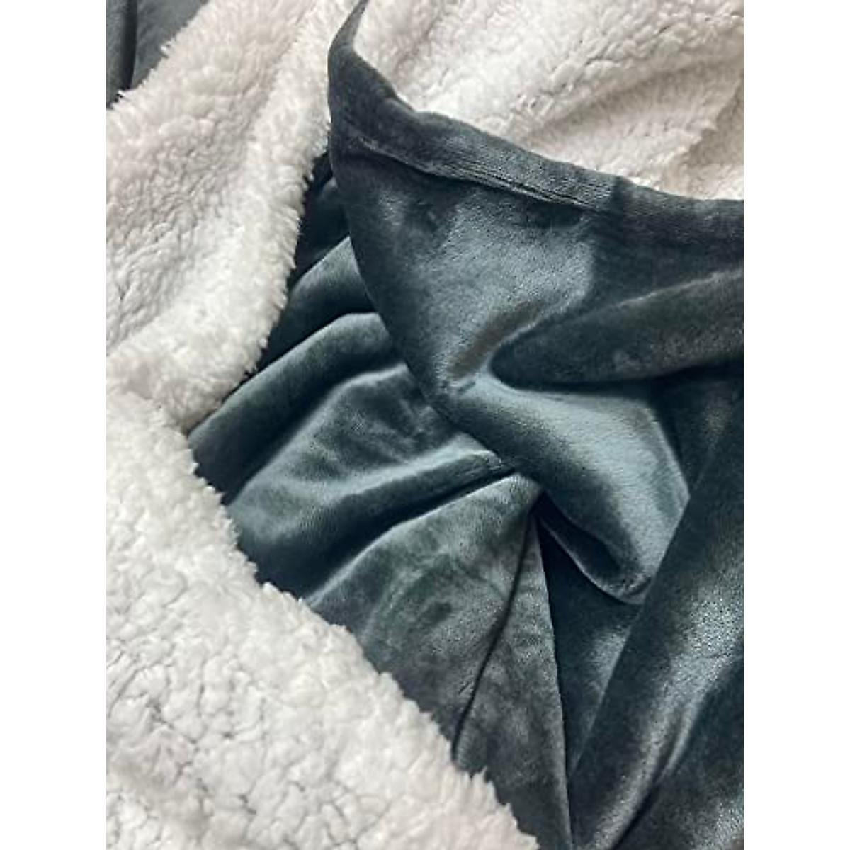 allecalm Sherpa Fleece Bed Blanket King Size Super Soft Fuzzy Plush Warm Cozy Fluffy Microfiber Couch Throw Velvet Double Reversible Luxurious Blankets for All Season 108x90 inch, Charcoal