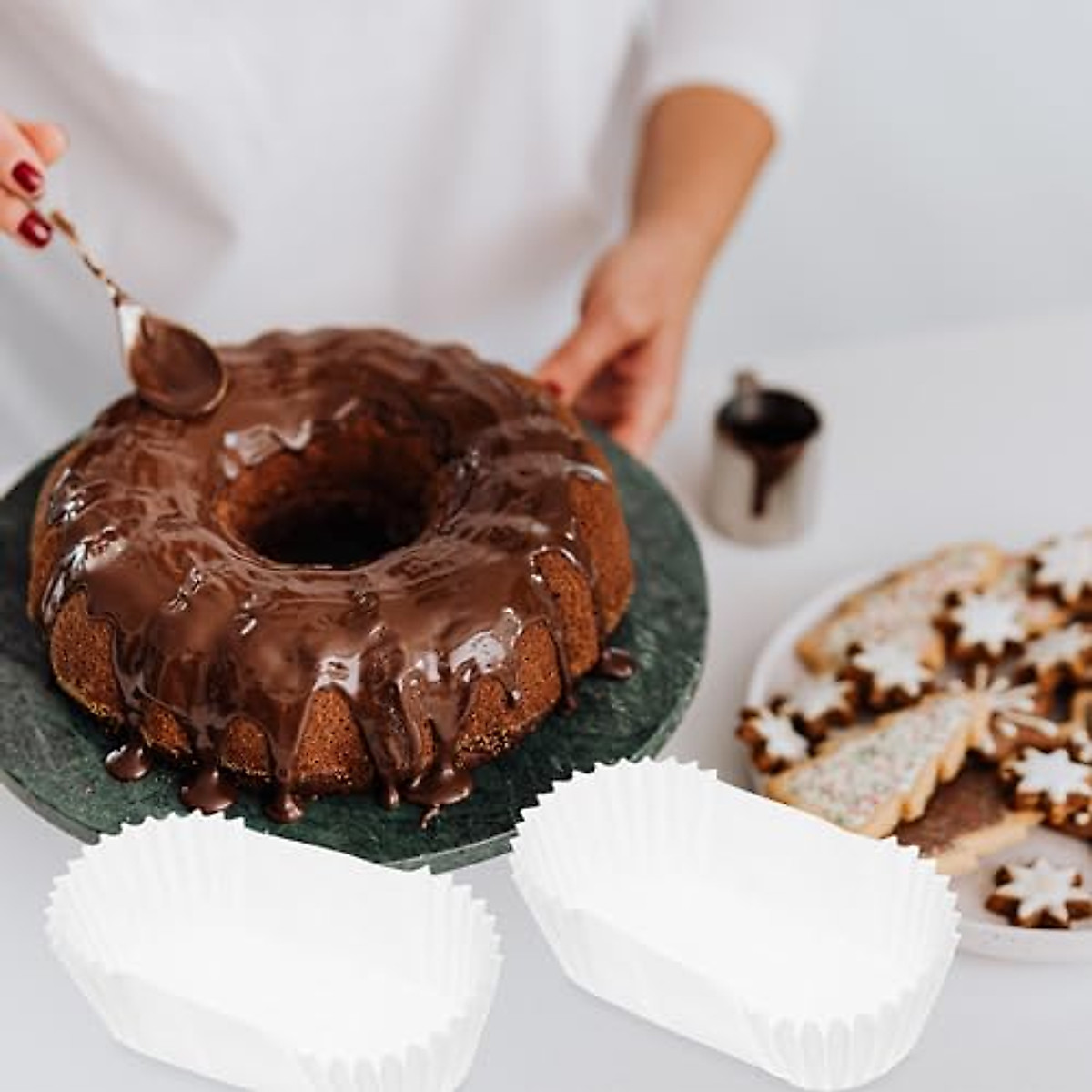 Angoily Wedding Cupcake Cups 1000PCS Paper Cupcake Baking Cups Oval Mini Cupcake Liners for Baking Muffins, Cupcakes or Mini Snacks, Mini Loaf Liners for Baking ( White ) Baking Cups