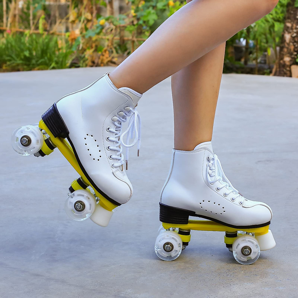 Ugboiu Roller Skates for Women and Men, Derby Roller Skates with 4 Shiny Wheel, Classic Double-Row Roller Skates for Indoor and Outdoor