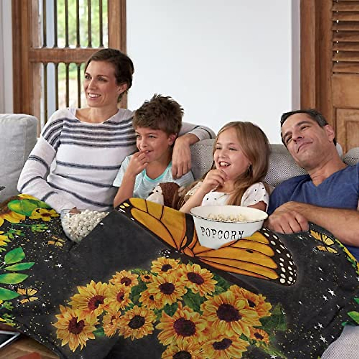 Throw Blanket Sunflower Butterfly Flannel Fleece Blanket, Comfy Throw Blanket Lightweight Sunflower Butterfly Blanket for Bed, Soft Fluffy Blanket for Aldults Women Men Valentines Day- 60x50 Inches
