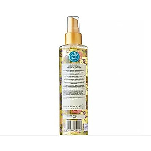 Fresh Feel Body Mist Fresh Blossom 200ml - Light and refreshing body fragrance. Spritz it on after bathing or showering. Top up throughout the day.