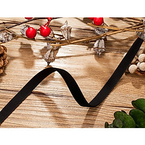 AnalysisyLove Classic Black Velvet Choker Necklace for Women, Valentines Day Birthday Gifts, Halloween Cosplay Jewelry