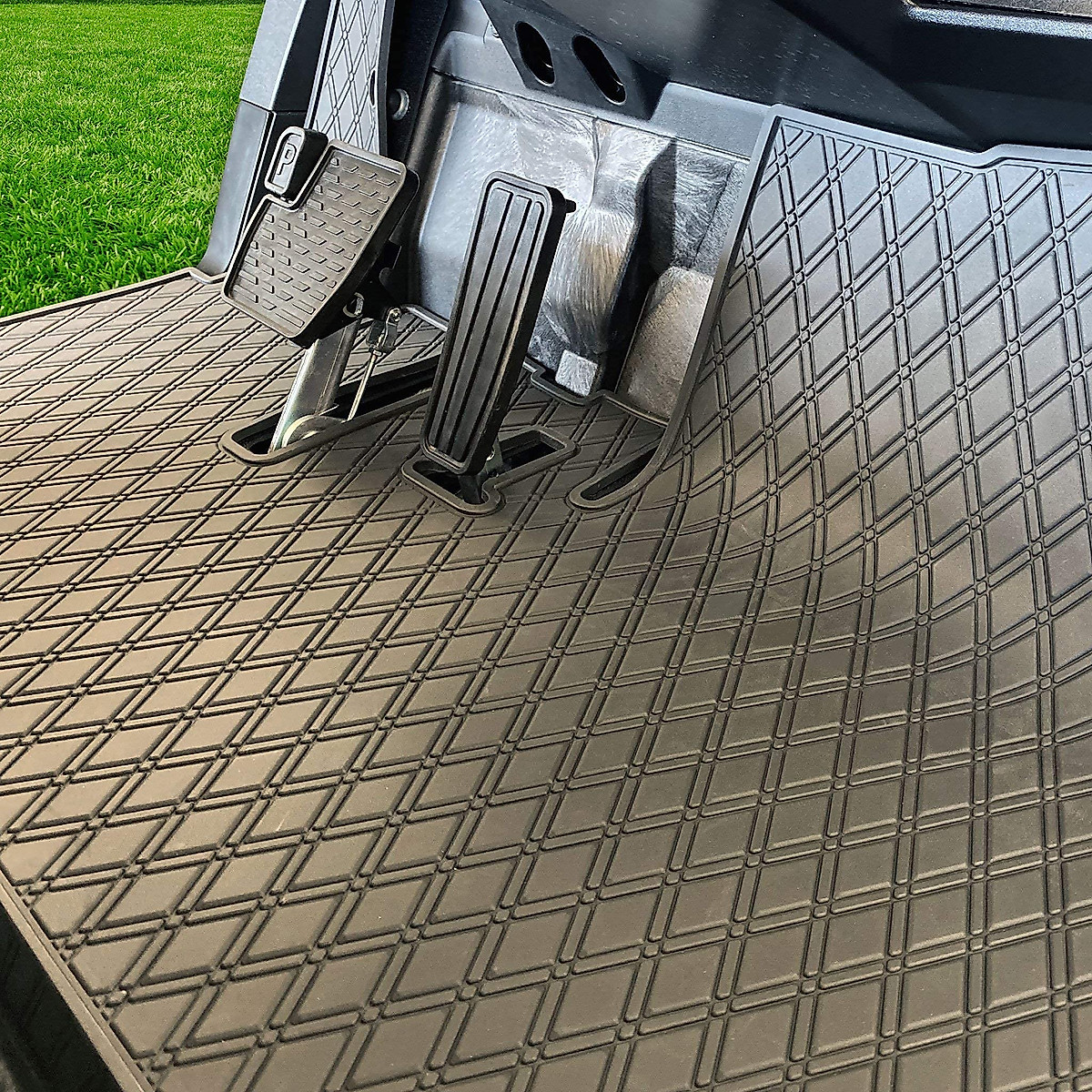 Xtreme Mats Golf Cart Floor Mat Compatible with Yamaha Drive2, Full Coverage Golf Cart Floor Liner Mat - Fits Yamaha Drive2 Models Only (2017-2023) & UMAX Rally 4x4 - All Black