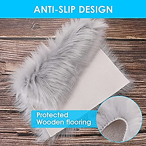 WLLHYF 10 Inches Mini Square Faux Fur Rug， Small Fluffy Area Rug Cushion for Living Room Sofa Bedroom Floor Soft Square Chair Cover Seat Pad Nail Mat for Photographing Background of Jewelry