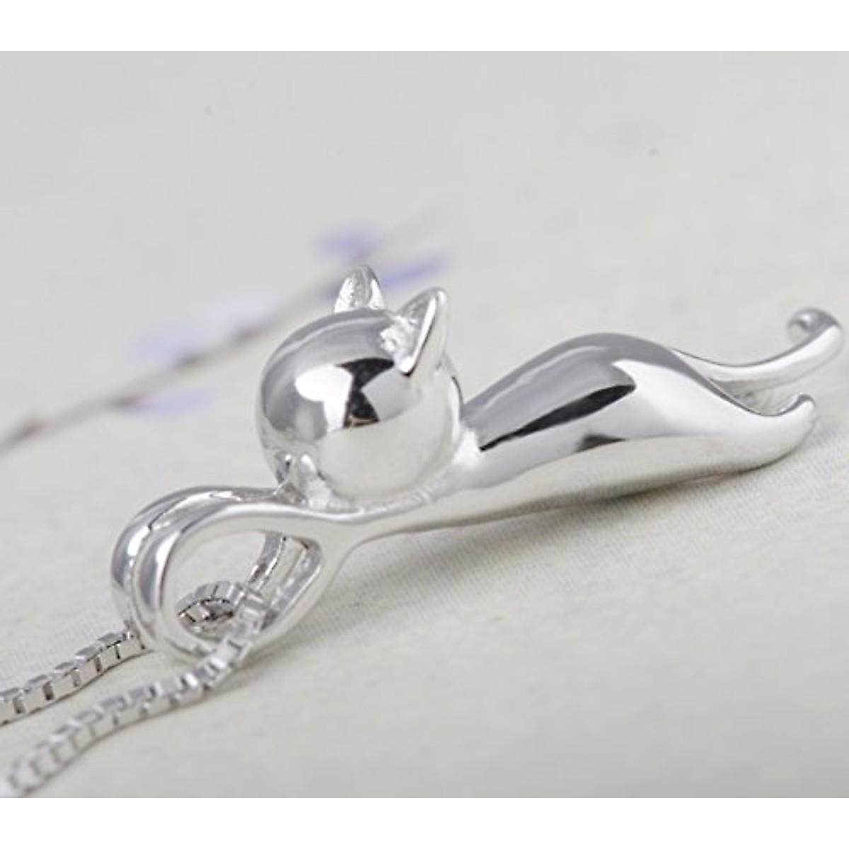 S.Leaf S925 Sterling Silver Cat Necklace Polish Mirror Silver Cat Pendant Collarbone Necklace