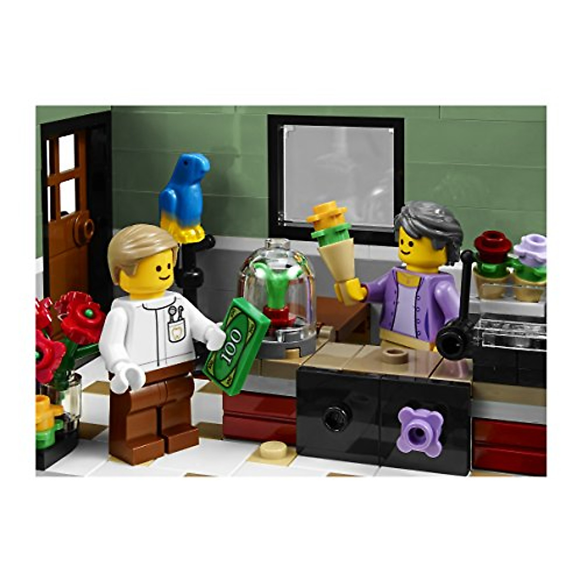 LEGO Creator Expert Assembly Square 10255 Building Kit (4002 Pieces)