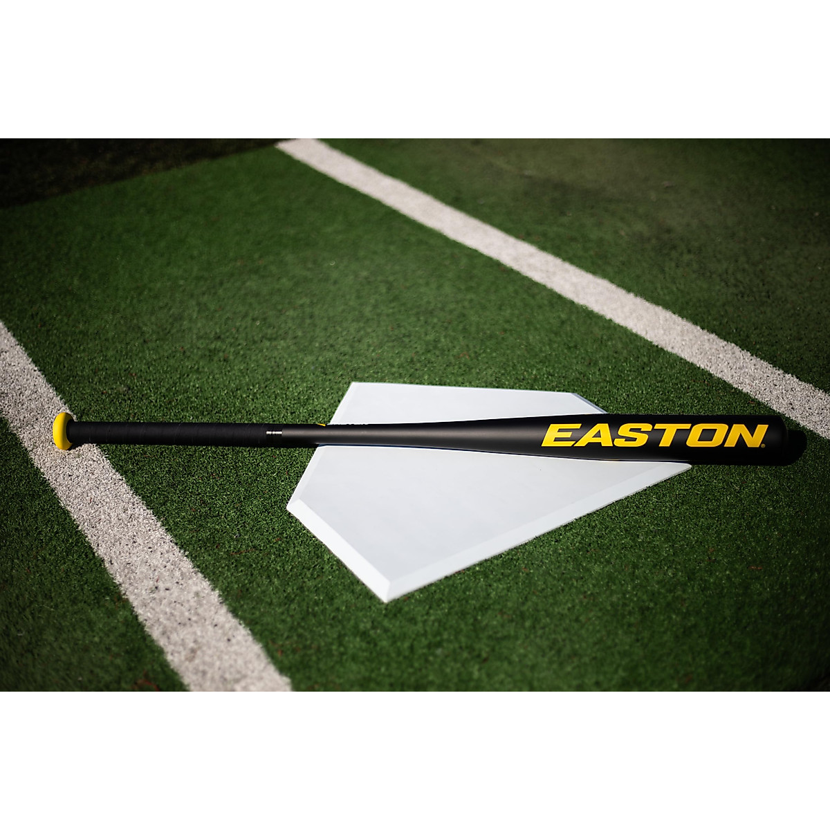 Easton | F4 Aluminum Fungo Bat | Baseball / Softball | 35" x 22 oz.