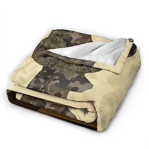 Deer Camouflage Throw Blanket Cozy Plush Camo Hunting Flannel Fleece Ultra Soft Blankets Unisex Lightweight Fuzzy Party Blanket Gifts for Adult Men Bed Couch Sofa Kids 50"x40"