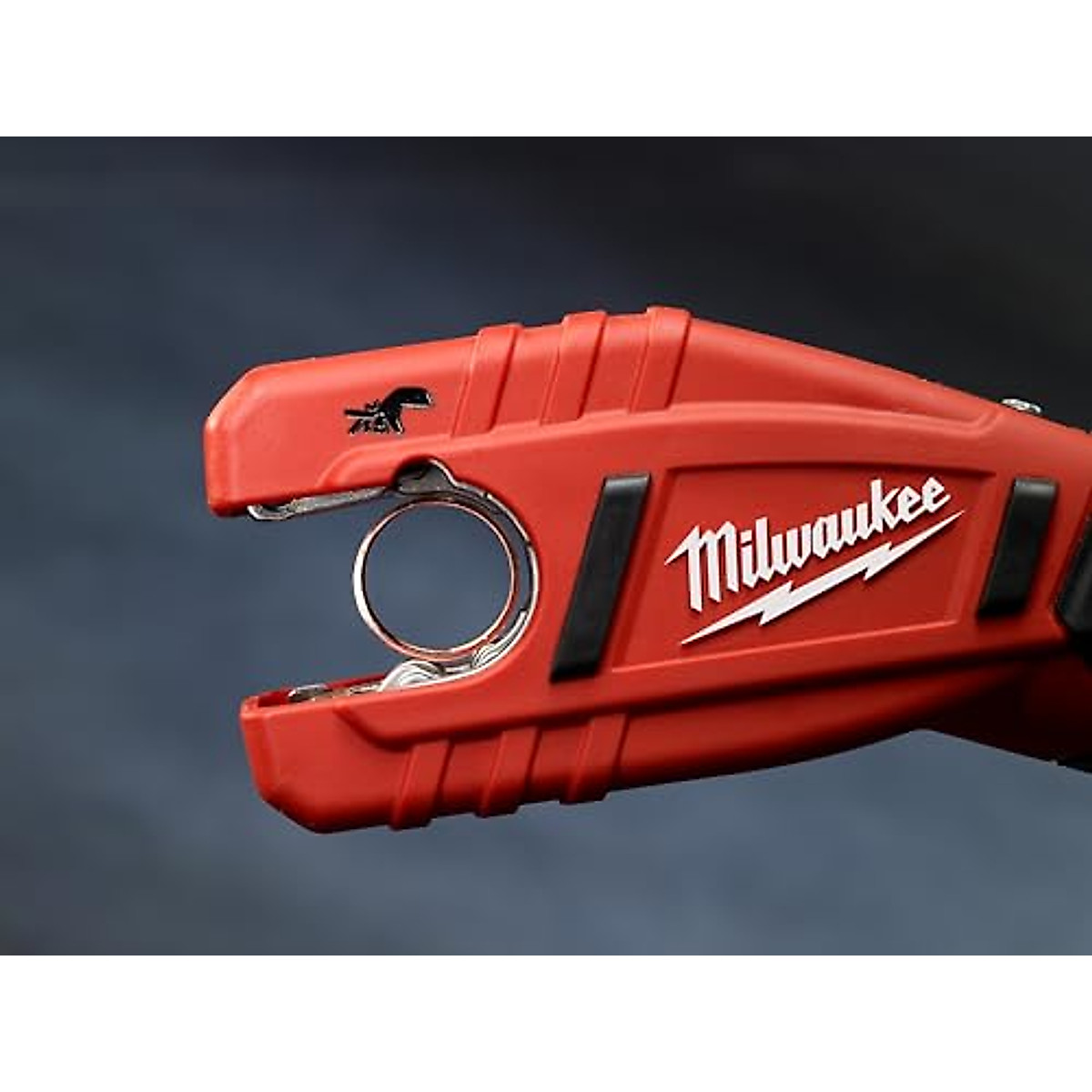 Milwaukee 2471-20 M12 Cordless Lithium Ion 500 RPM Copper Pipe and Tubing Cutter Adjustable from 3/8" to 1â€ Diameters (Battery Not Included, Power Tool Only)