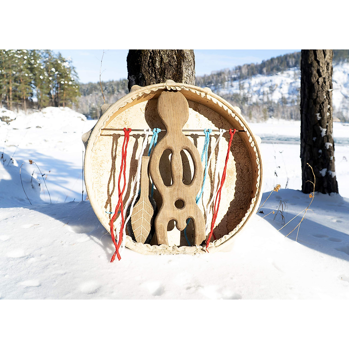 Siberian round shaman drum 19" (50 cm) with drawing of a bear/authentic tambourine/with beater and case included