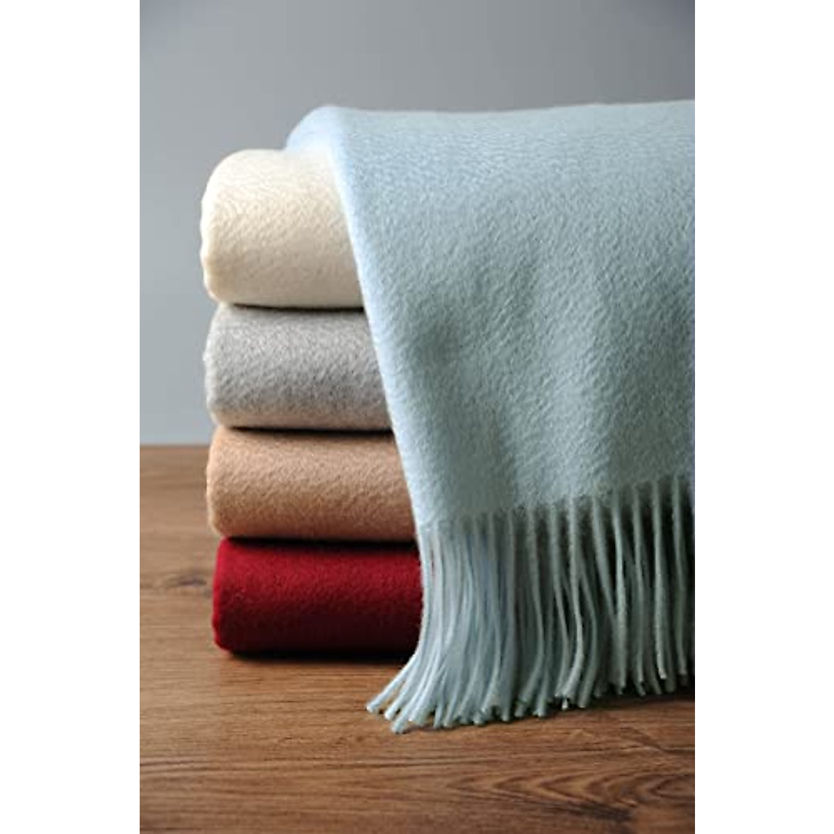 EP Mode 100% Pure Cashmere Throw Blanket for Sofa, Classic Design with Gift Box (Baby Blue)