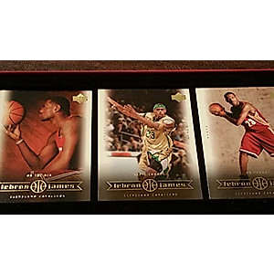 2003 / 2004 Lebron James 32-Card Boxed Set - Upper Deck