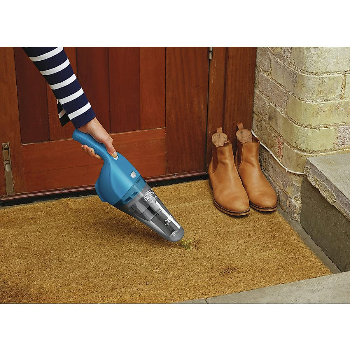 BLACK+DECKER Hnv215Bw52 Compact Cordless Lithium Wet/Dry Hand Vacuum 1.5Ah