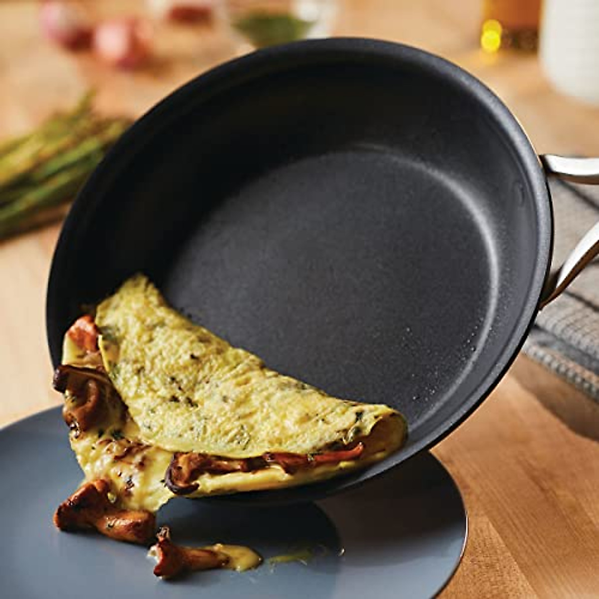 Anolon Nouvelle Copper Hard Anodized Nonstick Wok/Stir Fry Pan/Wok Pan - 12 Inch, Onyx Black