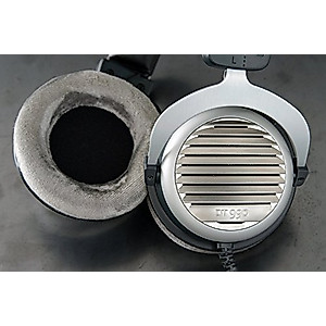 beyerdynamic DT 990 Edition 32 Ohm Over-Ear-Stereo Headphones. Open design, wired, high-end, for tablet and smartphone