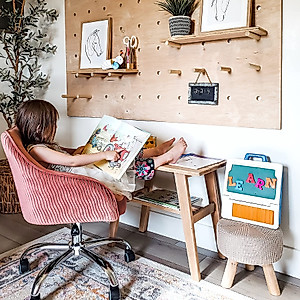 CAELUM Cute Pink Desk Chair for Teen Girl Kids, Home Office Computer Desk Chairs with Wheels and Arms, Comfy Velvet Fabric Swivel Rolling Task Chair Vanity Chair for Makeup Room, Bedroom, Living Room