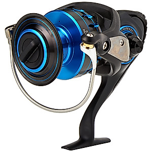 Daiwa Saltist 4000 5.7:1 Saltwater Spinning Fishing Reel - SALTIST4000 Black