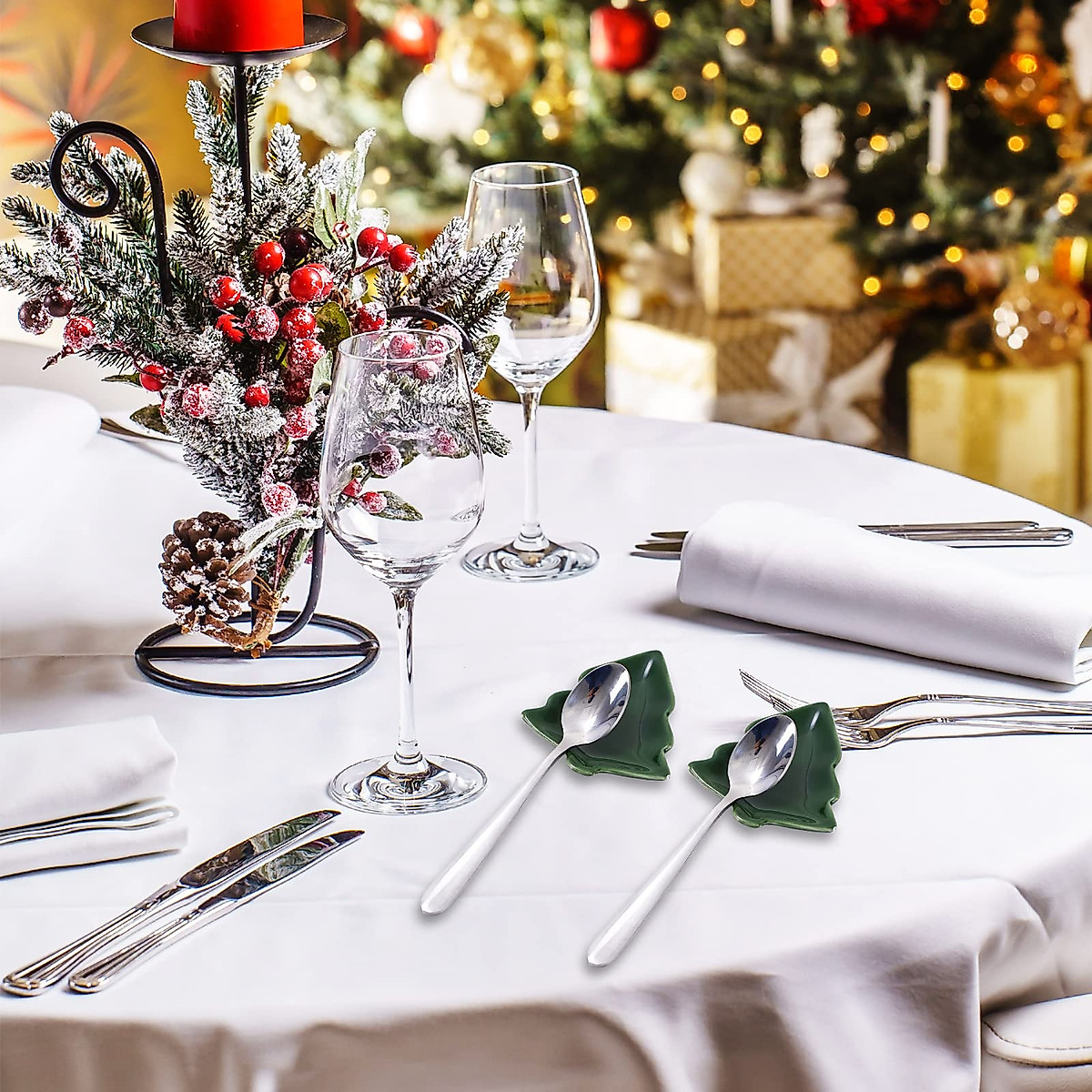 Whaline 4Pcs Christmas Coffee Spoon Rest Ceramic Teaspoon Holder mas Tree Shaped Sauce Dishes Seasoning Dipping Bowl Christmas Ring Dish for Xmas Kitchen Office Party Decor