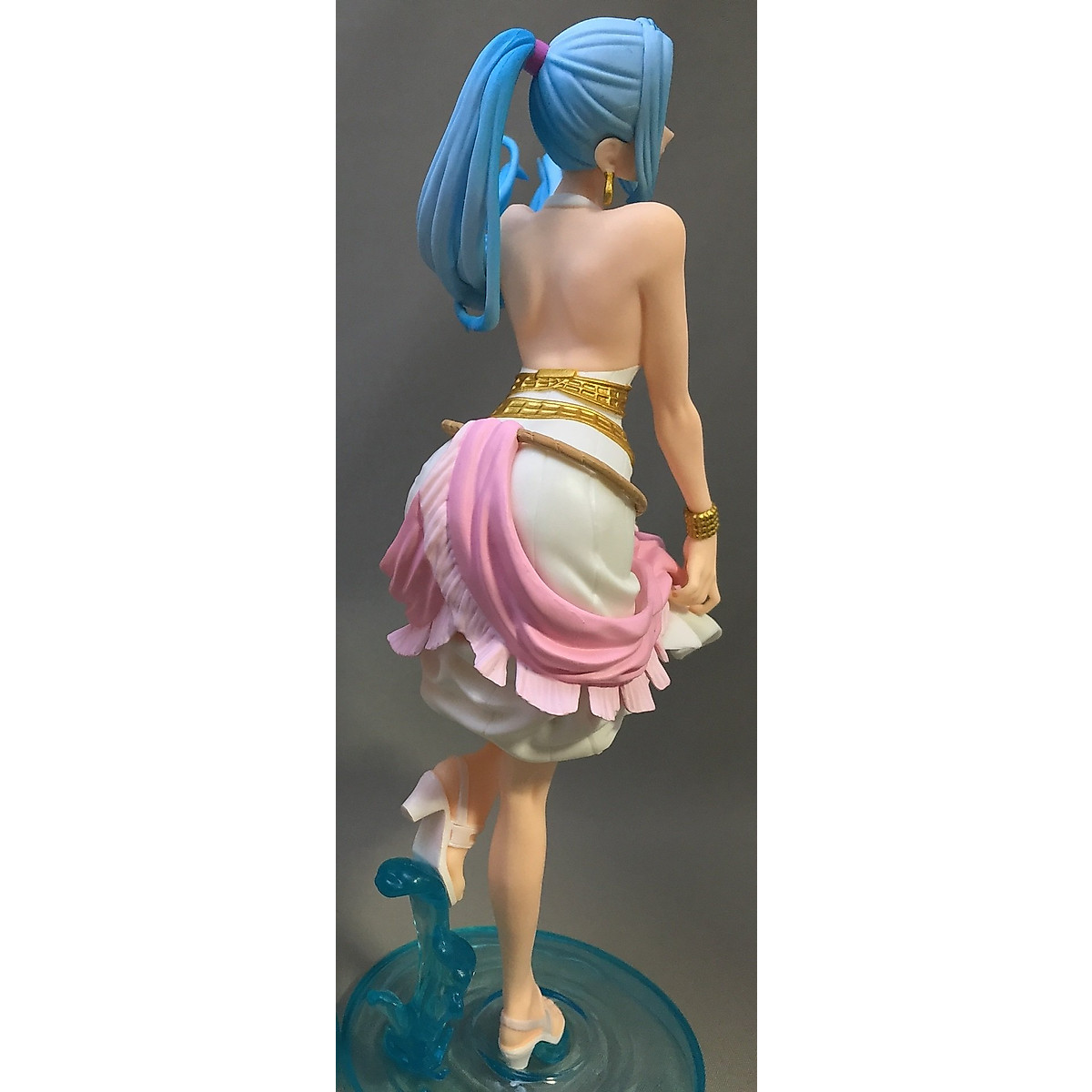 Banpresto One Piece Glitter & Glamours Nefertari Vivi A Action Figure