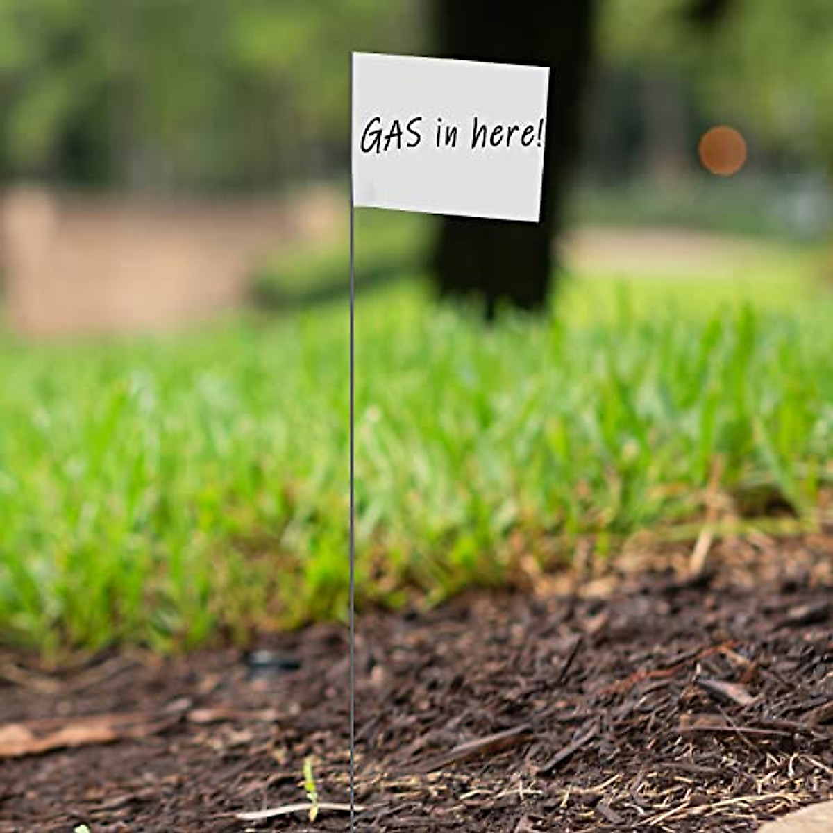 Zozen 100Pack Marking Flags, White Marker Flags - 15x4x5in, Lawn Flags, Landscape Flgs, Marker Flags for Lawn, Survey Flags, Irrigation Flags, Match with for Distance Measuring Wheel.