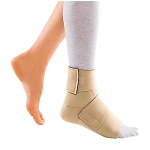 CircAid Juxtafit Premium Interlocking Closed Heel Ankle Foot Wrap with Adjustable Compression