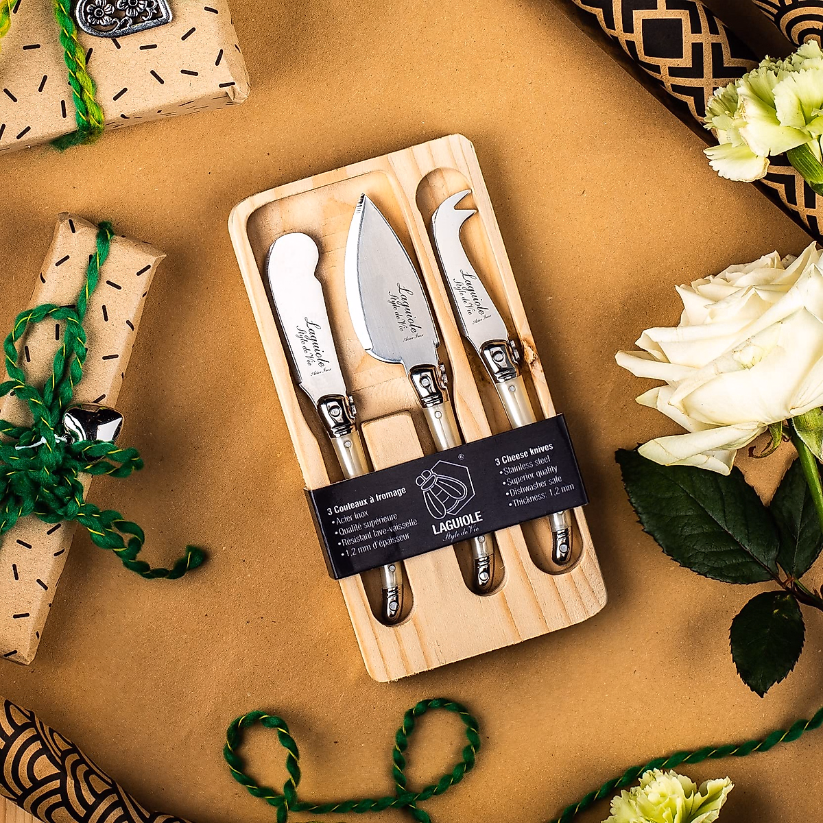 Laguiole Style de Vie Cheese knives Premium Line, set of 3, mother of pearl color