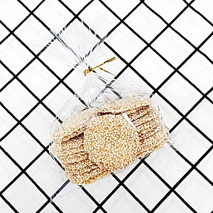 100PCS Cellophane Bags 6x9 inches, Clear Treat Bags with 4’’ Twist Ties, Plastic Cello Bags - 1.4 mils Thick OPP Rice Crispy Bags for Gift Goodie Favor Candy Cake Pop Birthday Party Cookies (6’’ x 9’’)