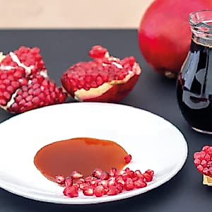 Sadaf Pomegranate Sour Paste - Pomegranate Molasses - Dark Red Syrup (10 fl oz)
