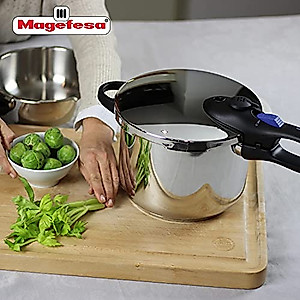 Magefesa® Favorit Super-Fast and Easy To Use pressure cooker, 8 Quart, 18/10 stainless steel, suitable for all types of cooktops, including induction, excellent heat distribution