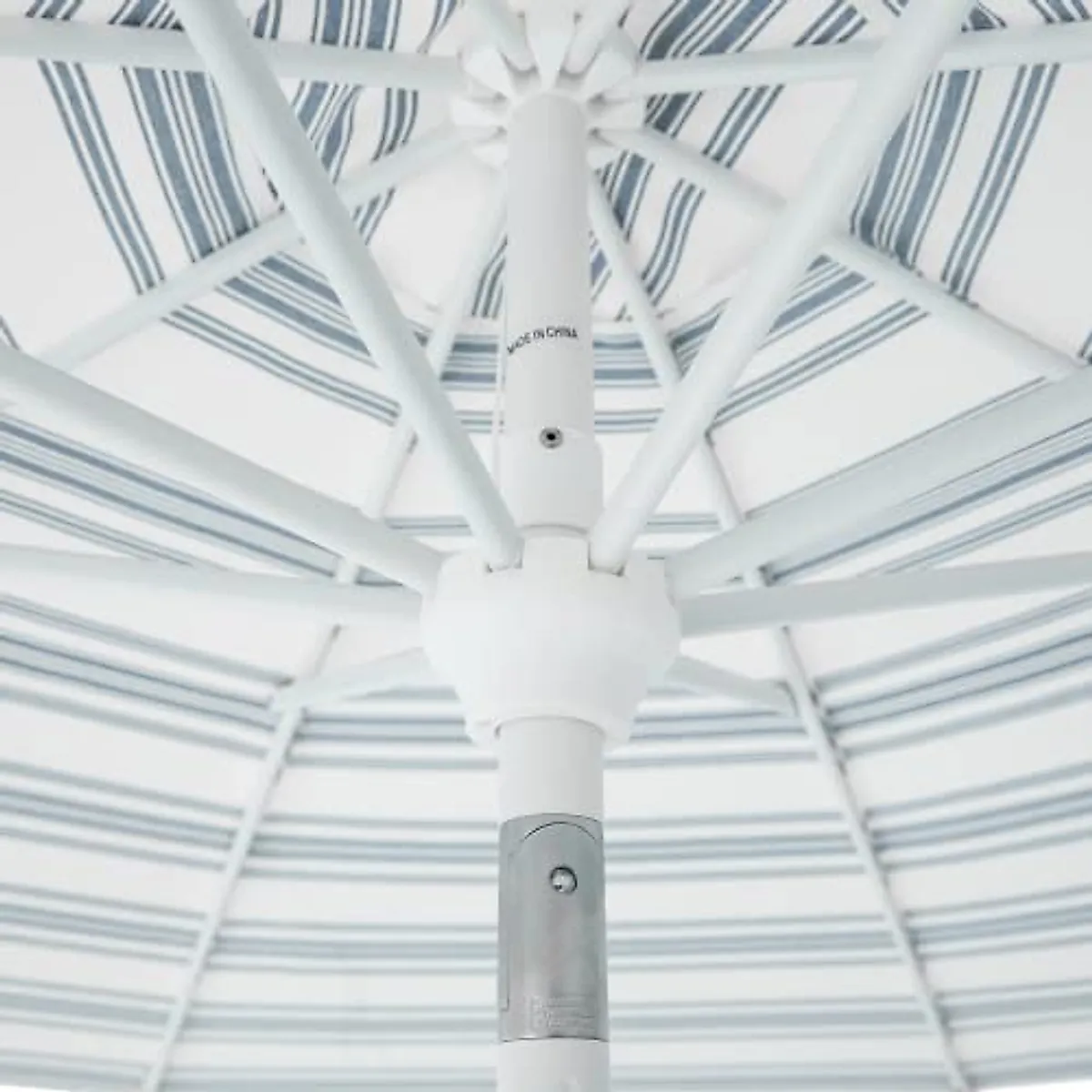 Tempera 9ft Striped Patio Umbrellas Outdoor Table Market Umbrellas with 2-year Nonfading Canopy, 8 Sturdy Ribs, Auto Tilt & Crank, Easy to set