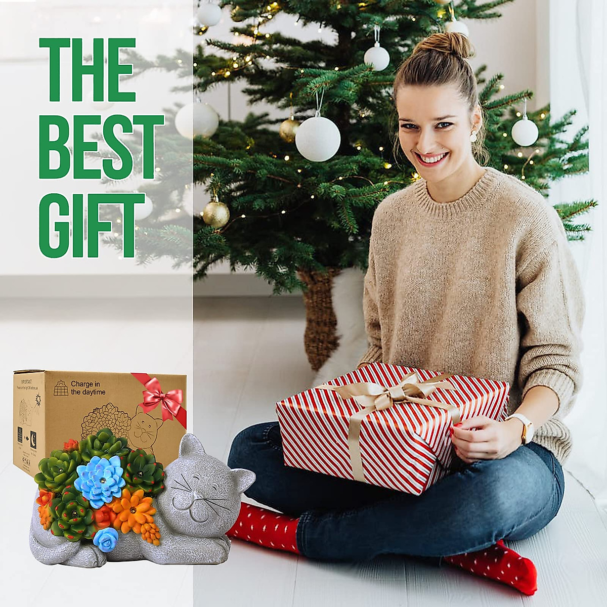 Qeeman Garden Outdoor Decor Cat Statue - Cat Resin with Solar Light Garden Statues Outsides Decorations for Cat Lovers Gardeners Family with Pets,Ornament Gift for Birthday/Mother’s Day