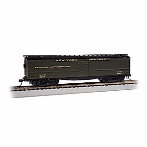 Bachmann Trains - 50' Express Reefer - New York Central #6090 - HO Scale