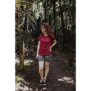 Merino 365 Women's Merino Crew T-Shirt Short Sleeve, MD, Red