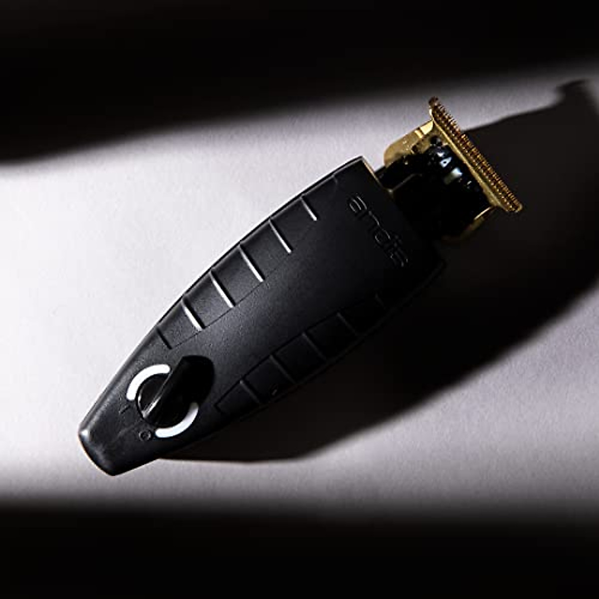 Andis 74100 GTX-EXO Professional Cord/Cordless Lithium-ion Electric Beard & Hair Trimmer with Charging Stand, Black