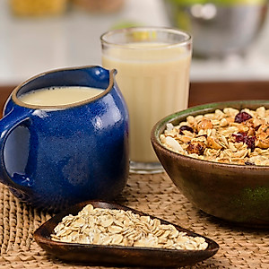 Pacific Foods Organic Oat Milk, Original, Plant-Based Shelf Stable Milk, 32 Ounce Resealable Carton