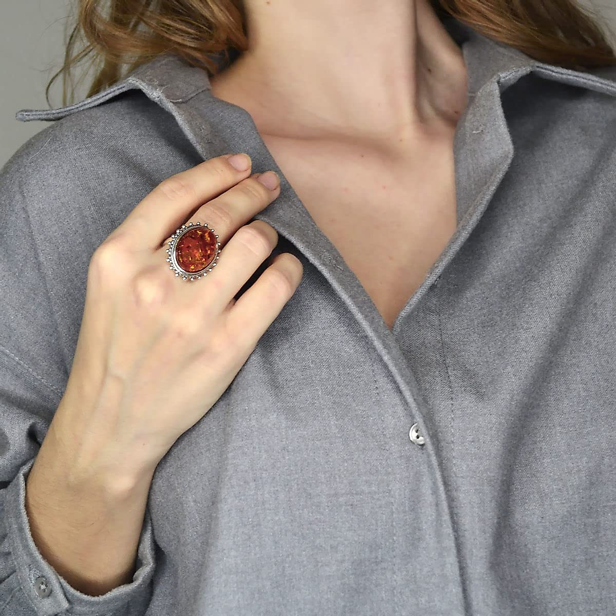 HolidayGiftShops Sterling Silver and Baltic Honey Amber Classic Oval Adult Ring- size 7