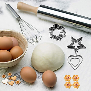 Svnntaa Heart Star Cookie Cutters Set, Valentine’s Day Heart Shaped Biscuit Cutters Stainless Steel Pastry Donuts Cutters with Storage Box