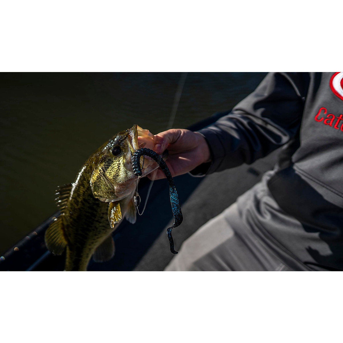 Berkley PowerBait® Power Worm Fishing Bait, Strawberry Glitter/Red, 7in | 18cm, Irresistible Flavor, Classic Curly Tail Worm Profile, Ideal for Spring, Summer and Fall Fishing