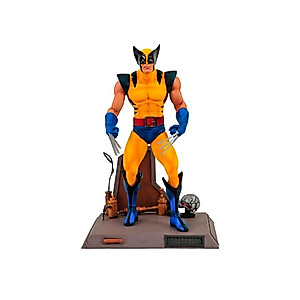 Diamond Select Toys 7-Inch Wolverine Action Figure with Deluxe Weapon X-Base and Display-Ready Packaging with Side Panel Artwork