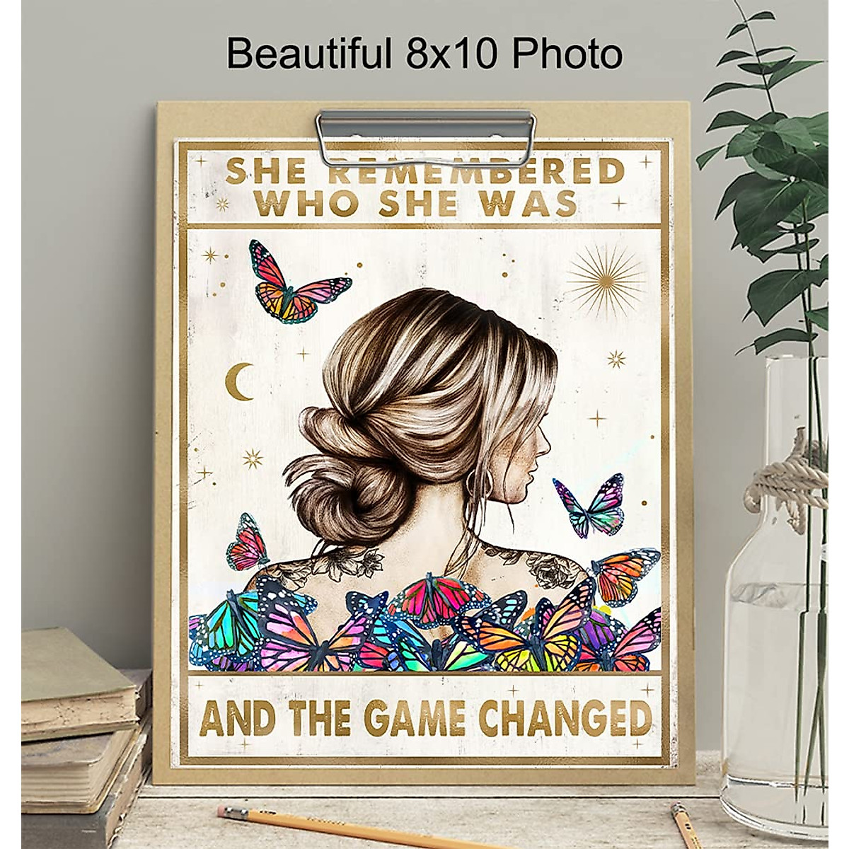 Positive Quotes Wall Decor - Motivational Wall Art - Inspirational Gifts for Women, Woman Girl - Encouraging Wall Decor - She Remembered Who She Was And The Game Changed - Boho-chic decoration 8x10