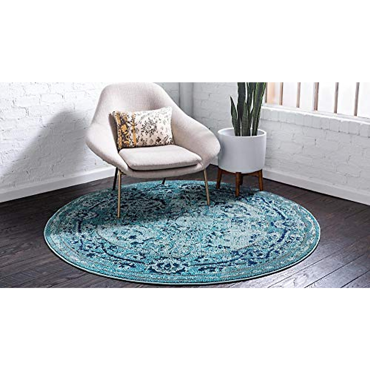 Rugs.com Fleur Collection Rug – 3' Round Light Blue Medium-Pile Rug Perfect for Kitchens, Dining Rooms