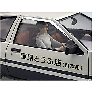 Aoshima Initial D: Fujiwara Takumi AE86 Trueno with Figure 1:24 Scale Model Kit