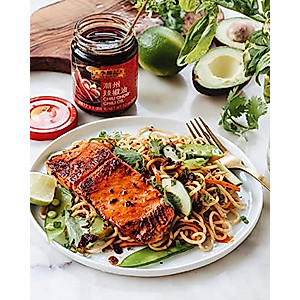 Lee Kum Kee Chiu Chow Chili Oil net wt. 205g (7.2oz)