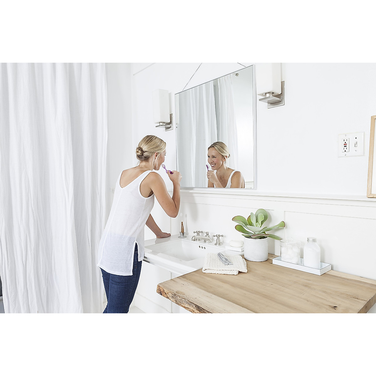 Radius Toothbrush Bundle - 1 Original Left Hand Toothbrush + 1 Travel Case [Colors May Vary]