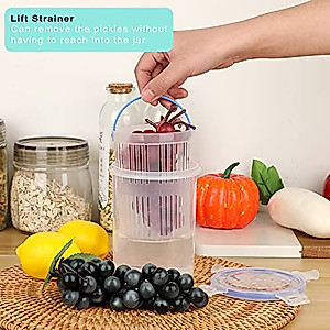 JUXYES Plastic Pickle Container Jar with Strainer Flip, Transparent Pickle Storage Container with Strainer Insert, Pickle Jar Juice Separator Dry Wet Separation Pickle And Olive Container with Lock It Lid
