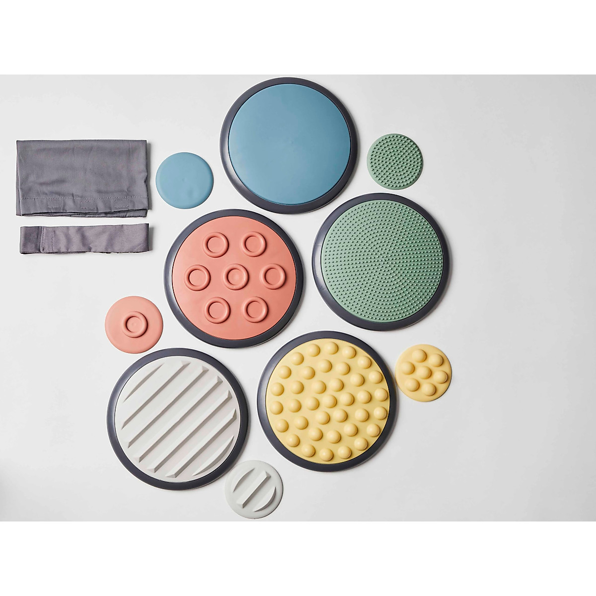 GONGE Tactile Sensory Discs - Set of 10 Textured Stepping Discs, Sensory Exploration, Cognitive Development - Includes Blindfold - Ages 1 and up - Nordic