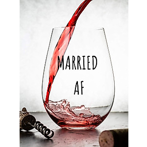 Married AF Wine Glass And Beer Glass Gift Set - Funny Mr And Mrs Wedding Or Engagement Gifts - Great For Couples, Newlyweds, And Anniversaries