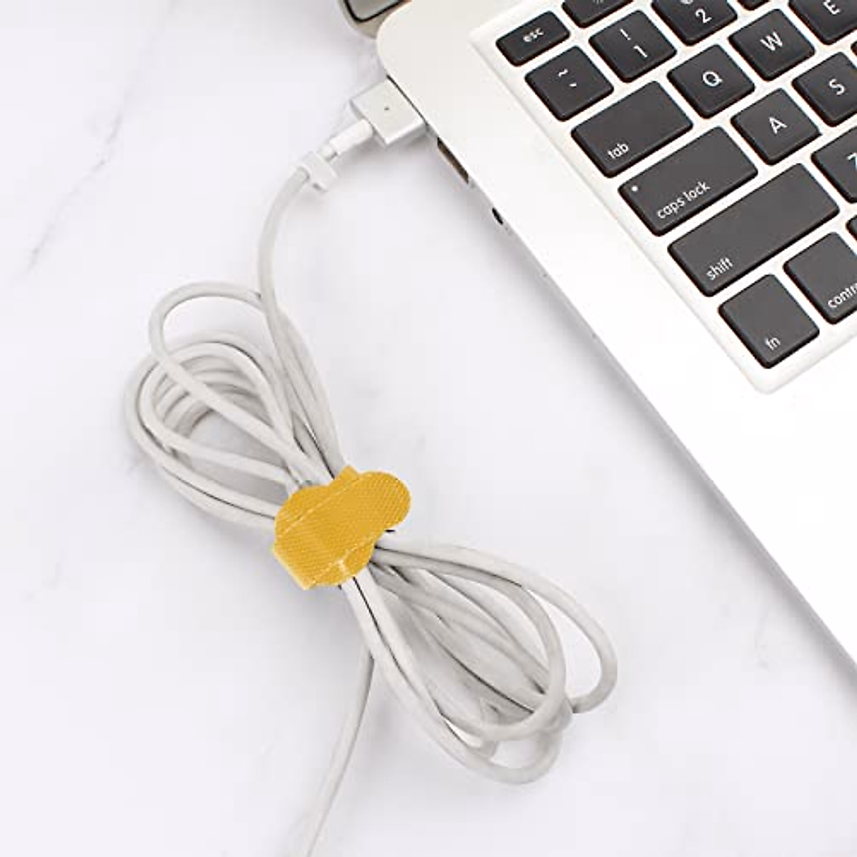 Jawflew 50 PCS Reusable Fastening Cable Ties, Microfiber Cloth 6-Inch Hook and Loop Cord Ties Multi-Purpose Cable Ties for Tablet Laptop PC TV Home Office Electronics Wire (Round head-Yellow)